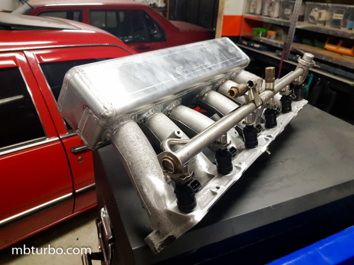 Intake manifold | Mercedes-Benz turbo
